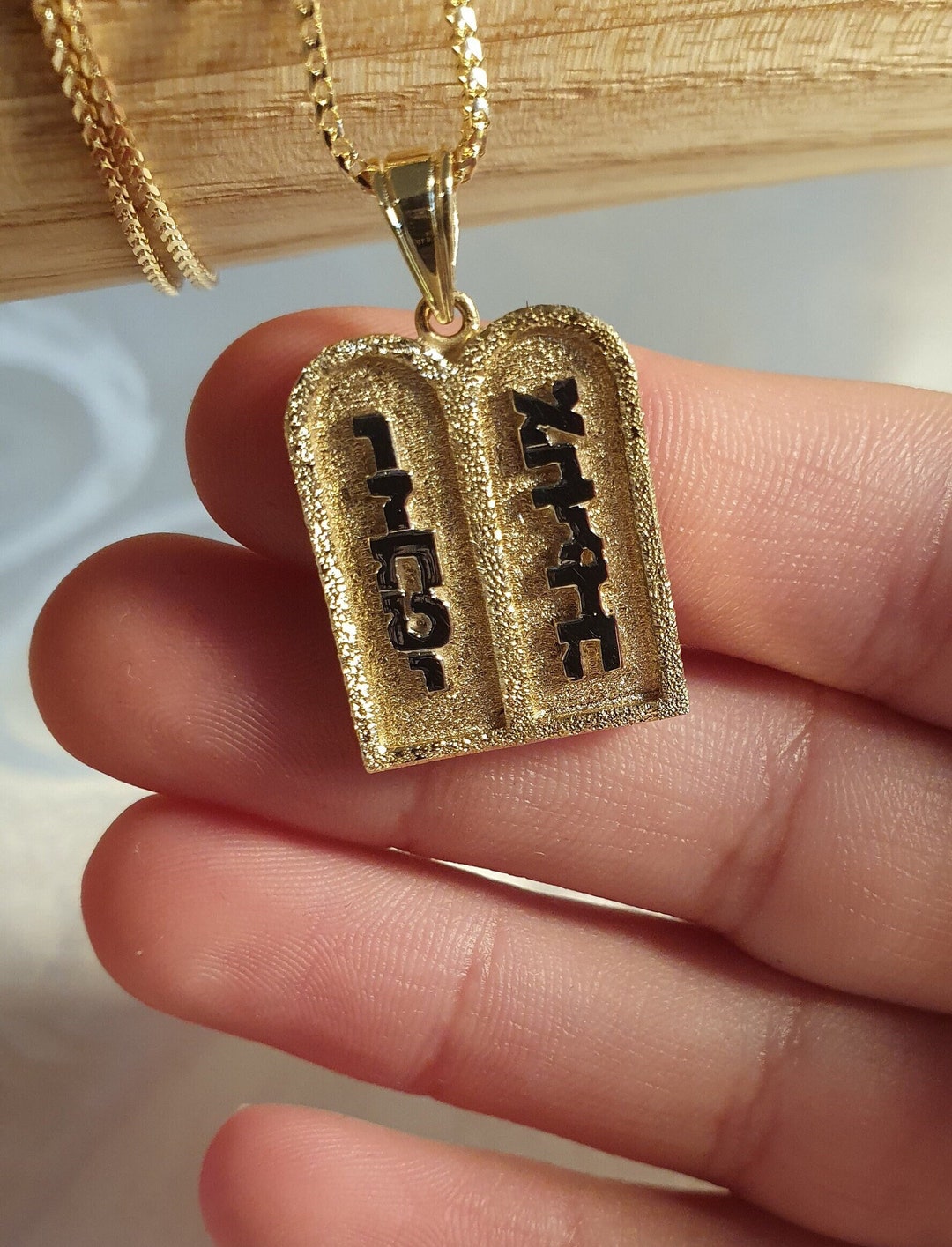 14k Gold Ten Commandments Pendant, Biblical Pendant, Jewish Jewelry ...