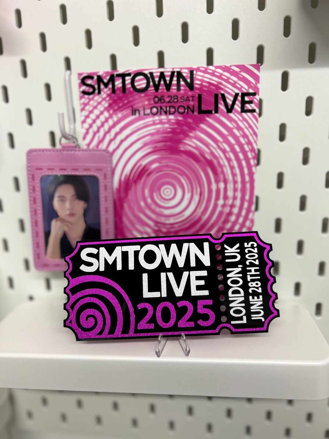 SMTOWN Souvenir Acrylic Ticket Display Gift - Etsy