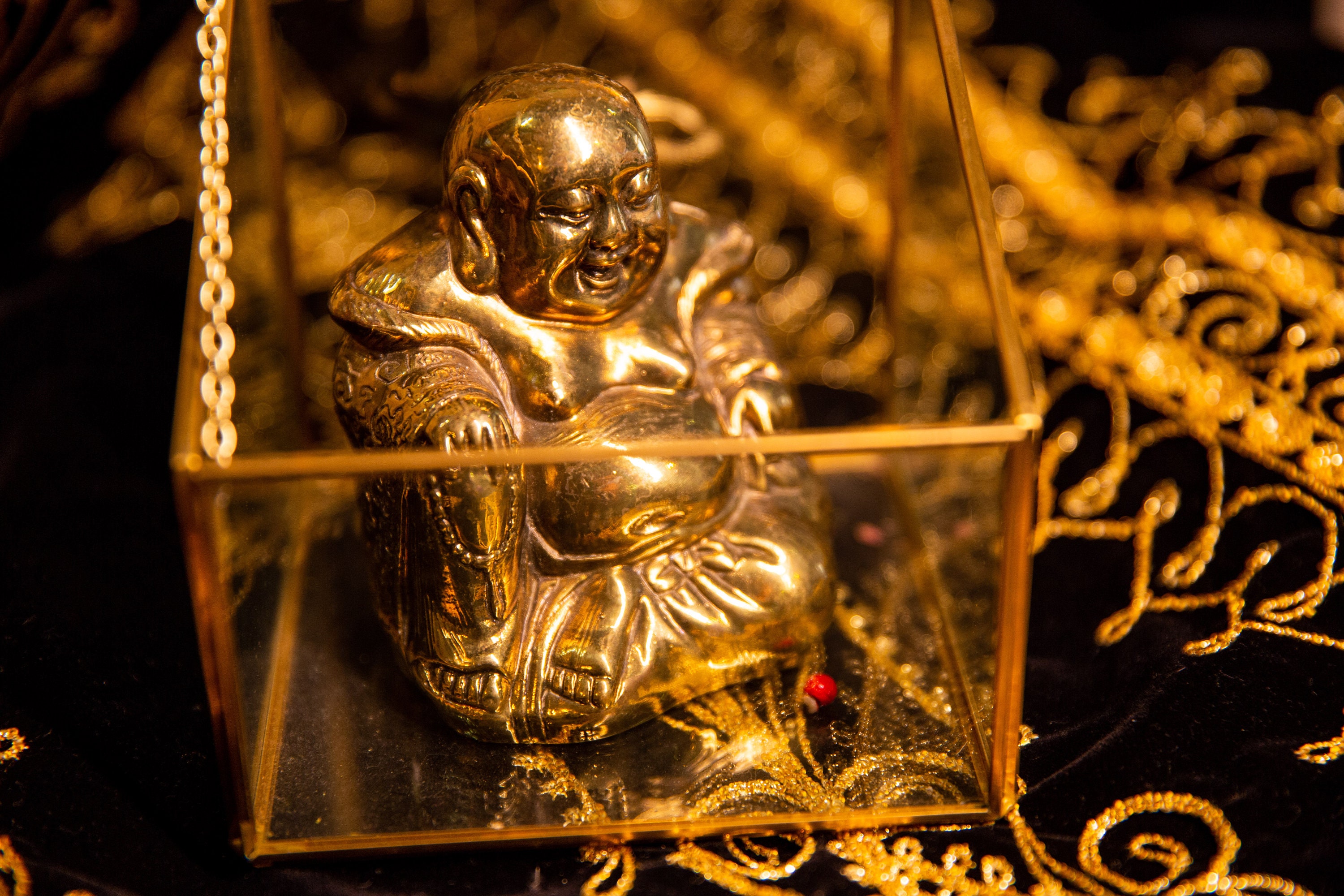 Fengshui Decor Laughing Buddha Statue for Lucky & Happiness God of ...