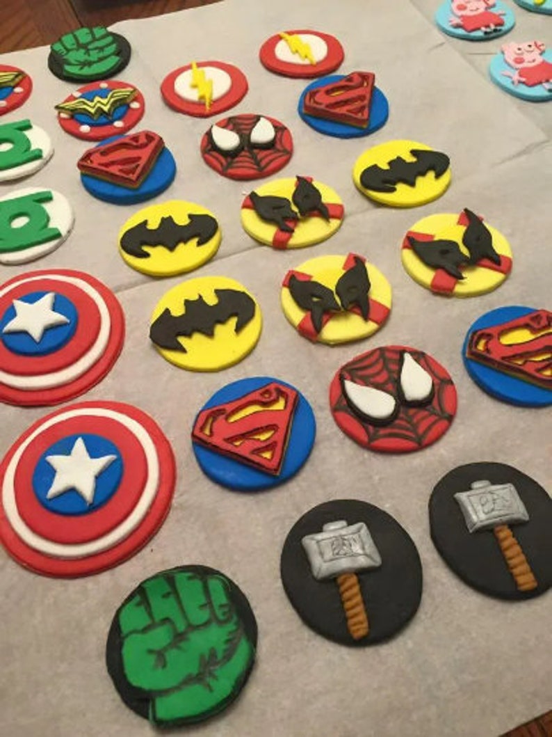 Superheroes Cupcake Toppers DC and Marvel Universe - Etsy