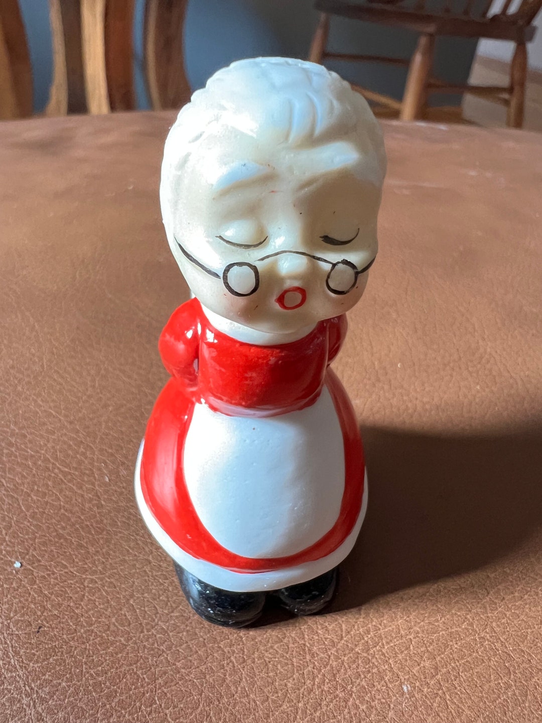 1950s Mrs Claus Figure Kissing Christmas Holidays Made in Taiwan Santa ...
