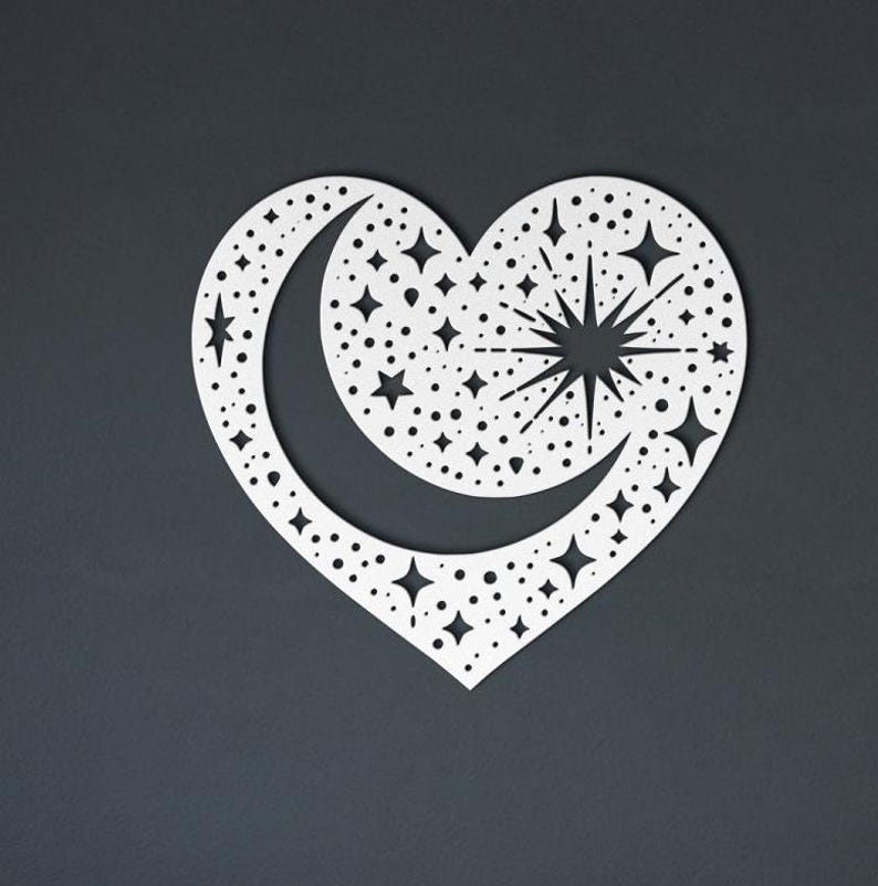 Heart Moon & Stars Heart Metal Valentine Wall Art – Celestial Outdoor ...