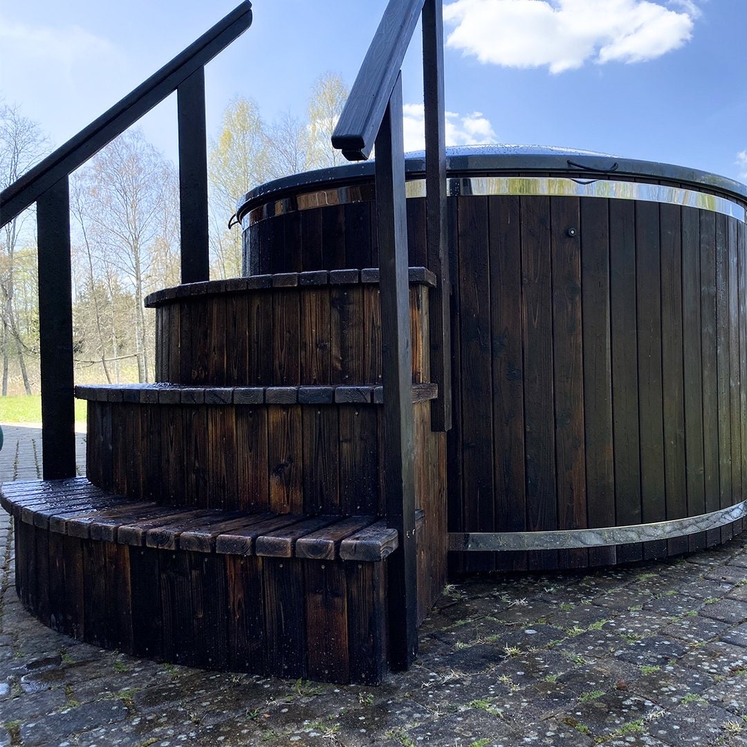 Wooden Bathtub With Wood Stove, Massages and Lighting Outdoor ...