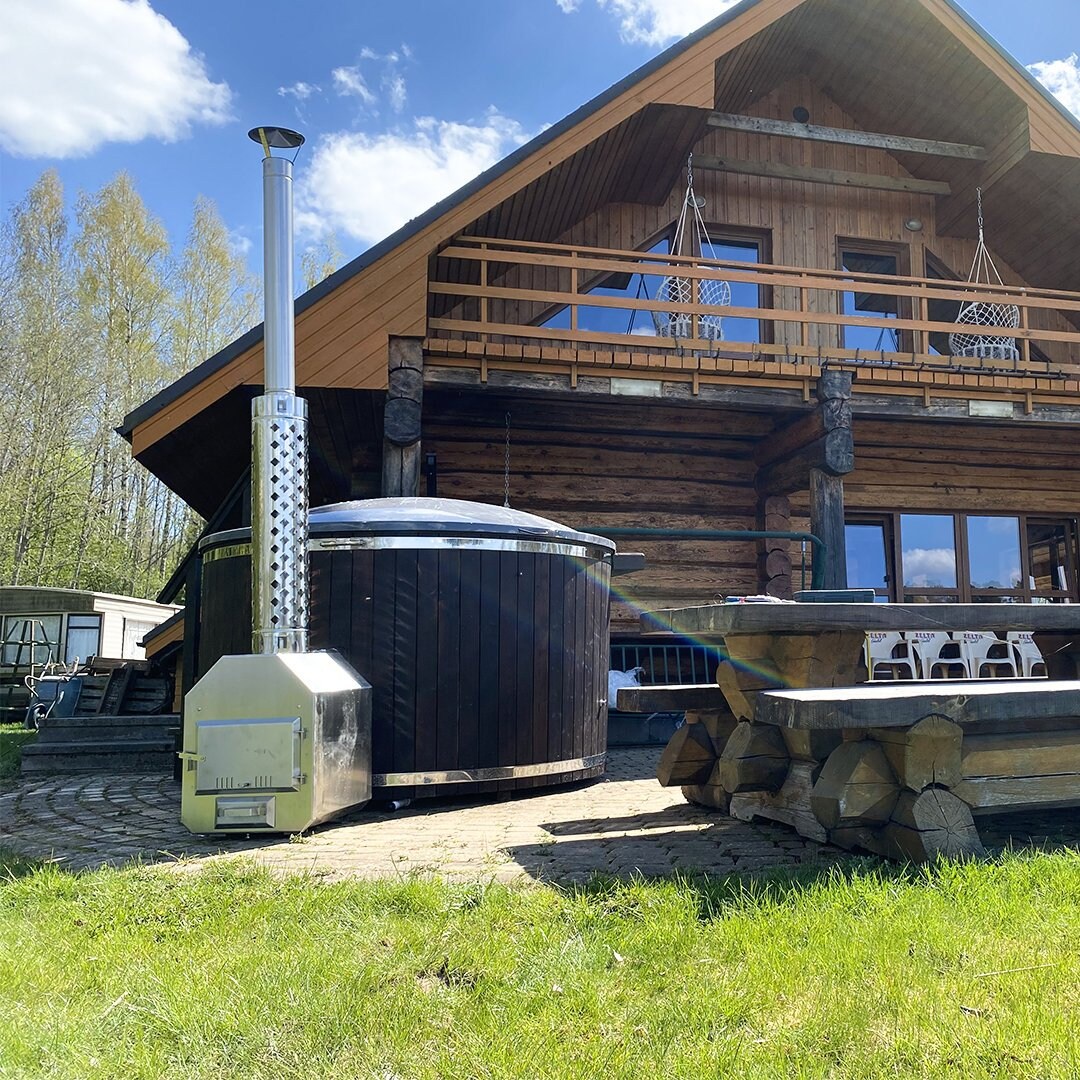Wooden Bathtub With Wood Stove, Massages and Lighting Outdoor ...