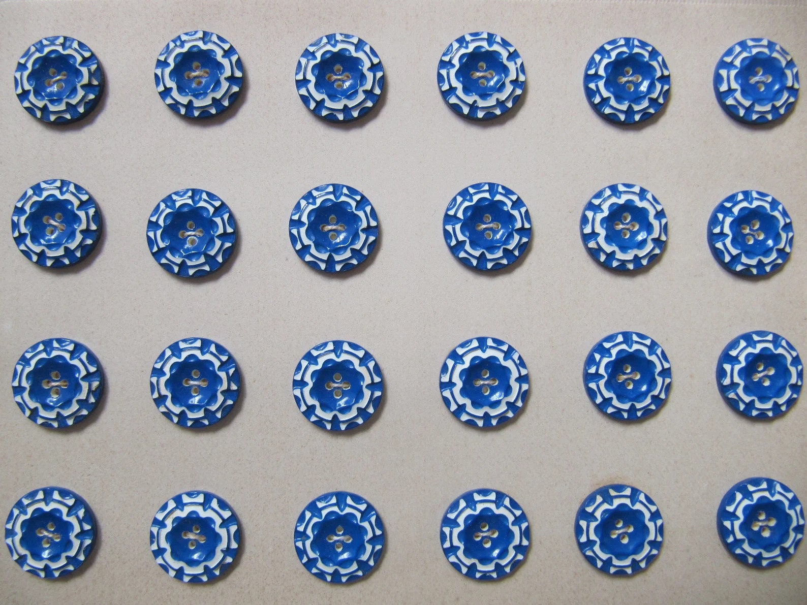 15mm Casein Galalith 1930's Buttons, 24 Art Deco Vintage 5/8 Blue ...