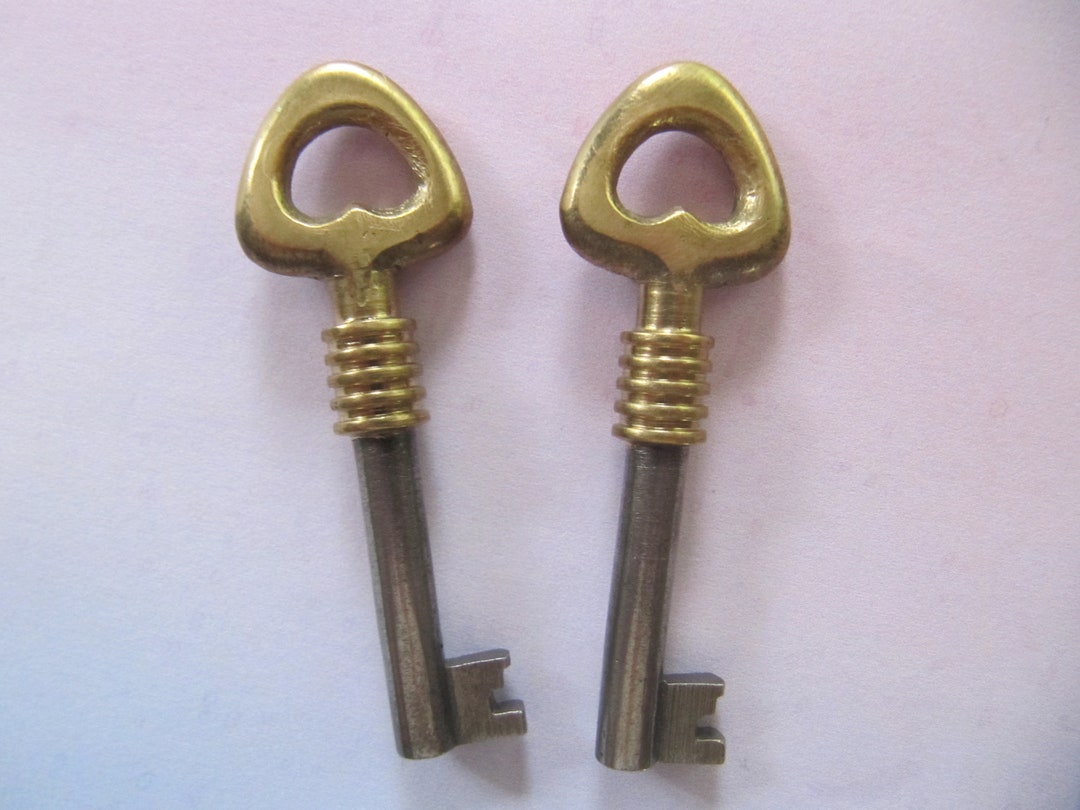 2 Small Sized Skeleton Keys, 55mm Vintage European Furniture Chest ...