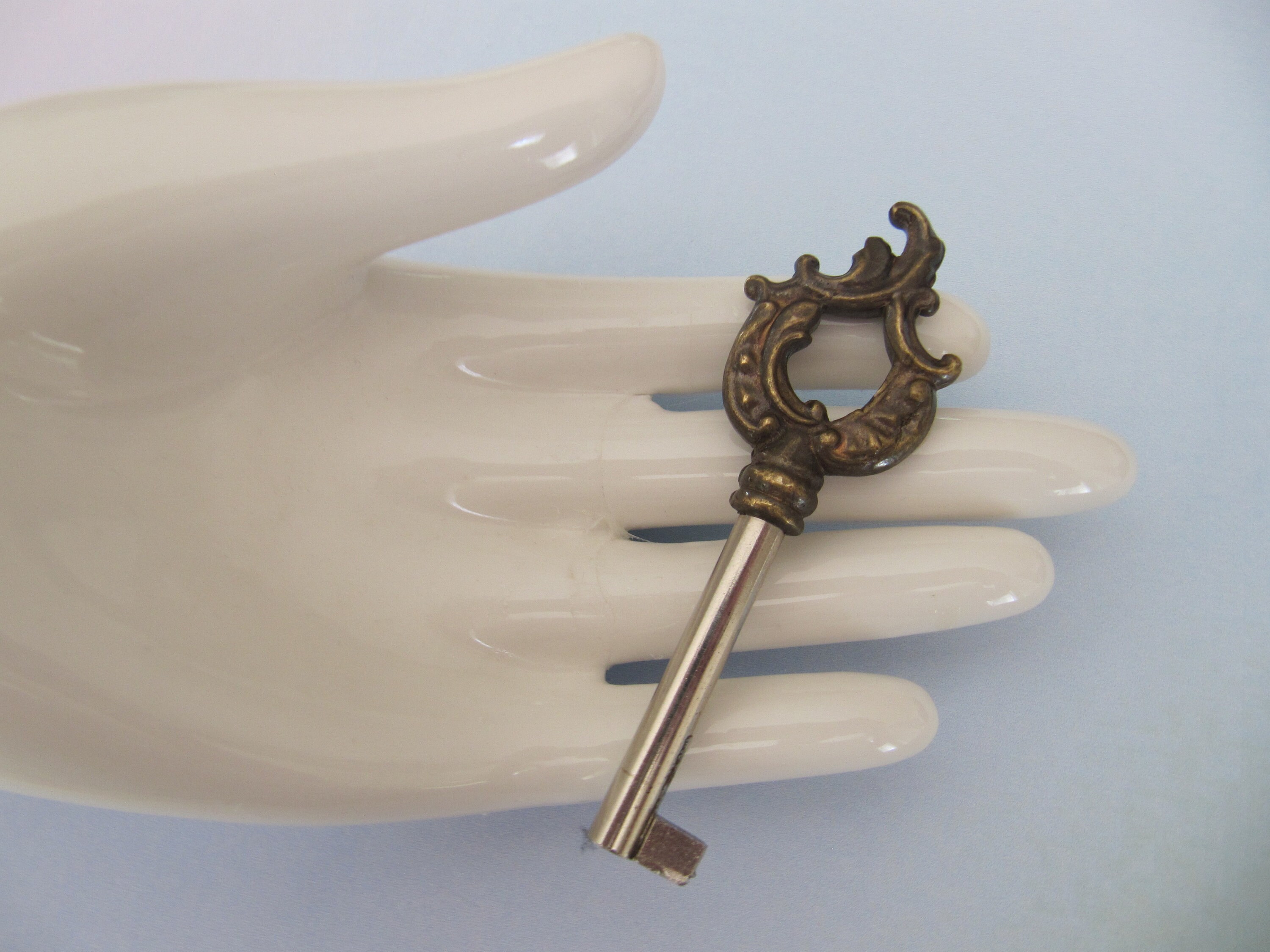Ornate French Skeleton Key, Vintage Fancy Brass & Metal Furniture ...
