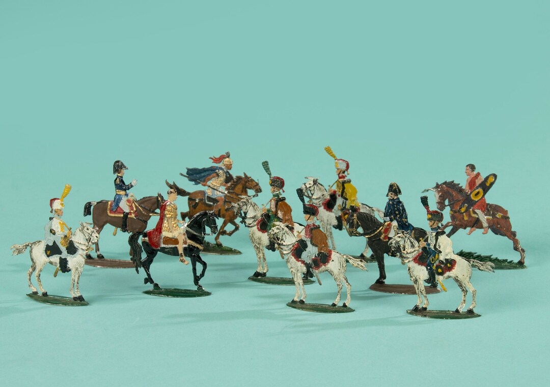 Set of 10 Antique Tin Soldiers - Etsy