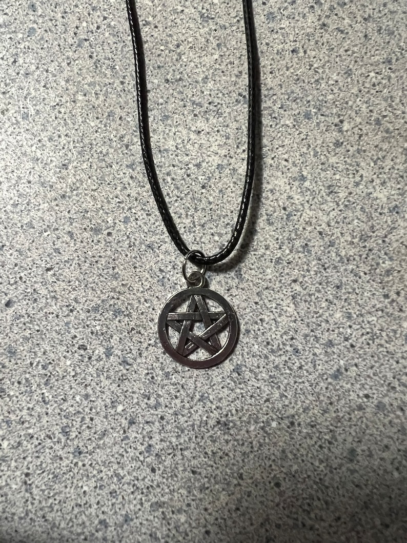 Pentacle Protection Charmed Necklace - Etsy