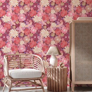 Peel and Stick Floral Pink Wallpaper Chic Botanical Art, Vibrant Groovy ...