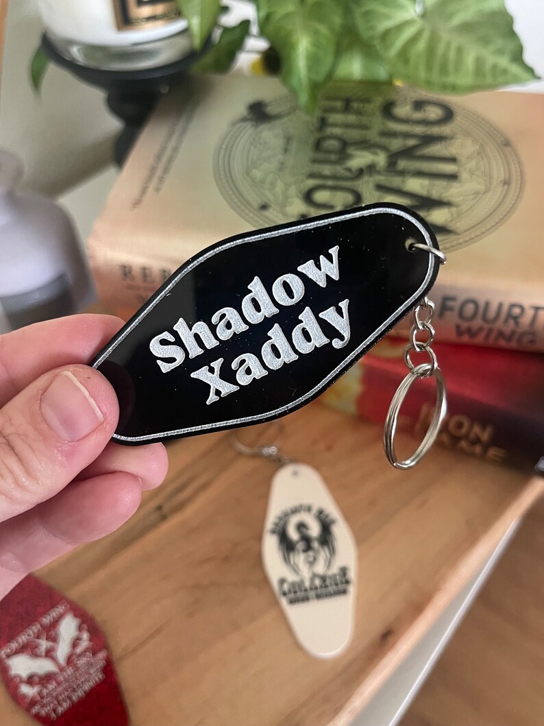 Fourth Wing Inspired Hotel Keychain, Booktok Keychain Gift, Fourth Wing ...