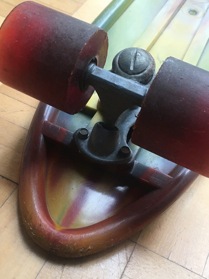 70s Vintage Plastic Skateboard SPECTRUM Green Red. - Etsy