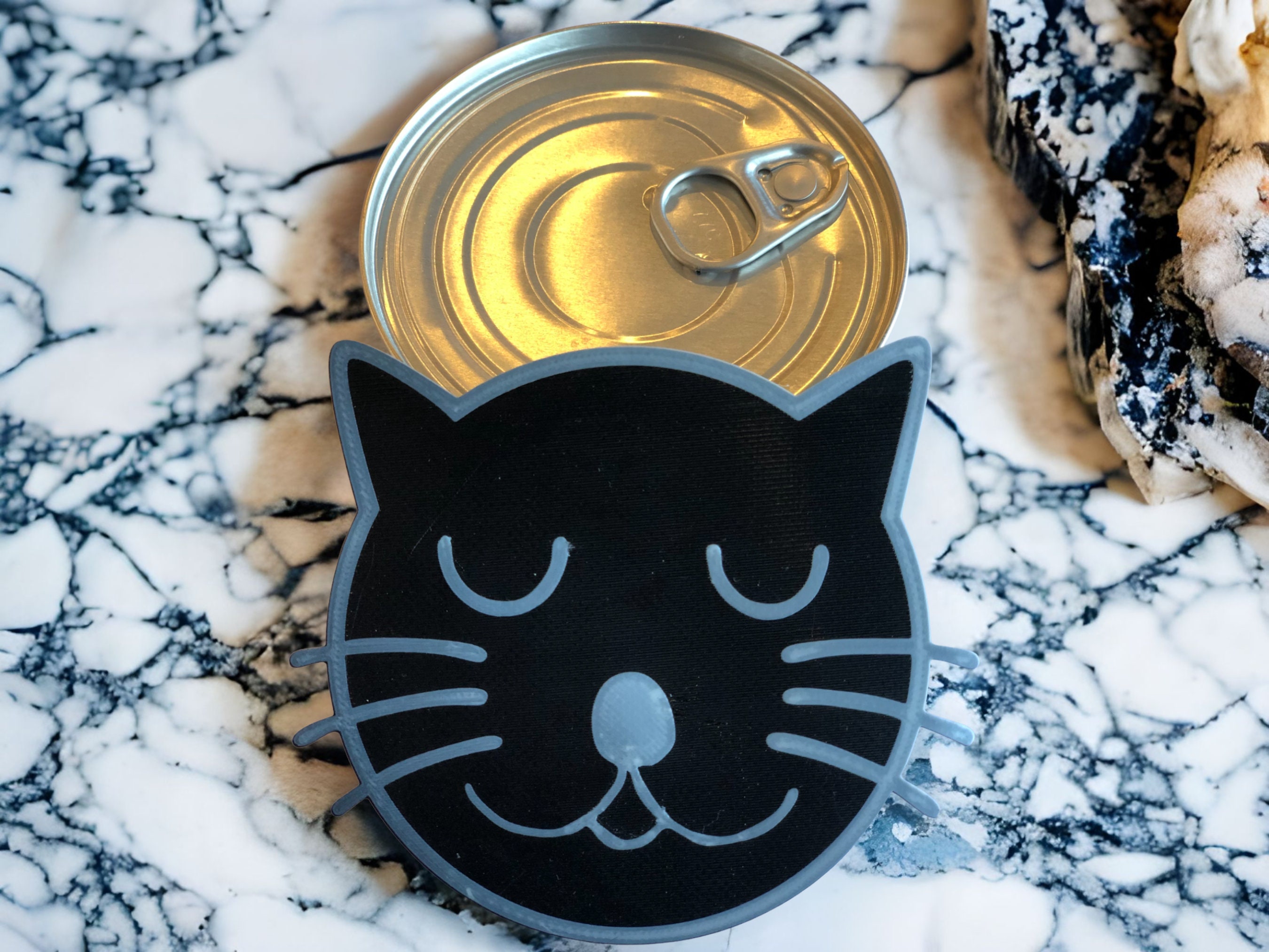 Cat Food Can Lid: Flexible, Dishwasher Safe, 5.5oz Can Cover - Etsy