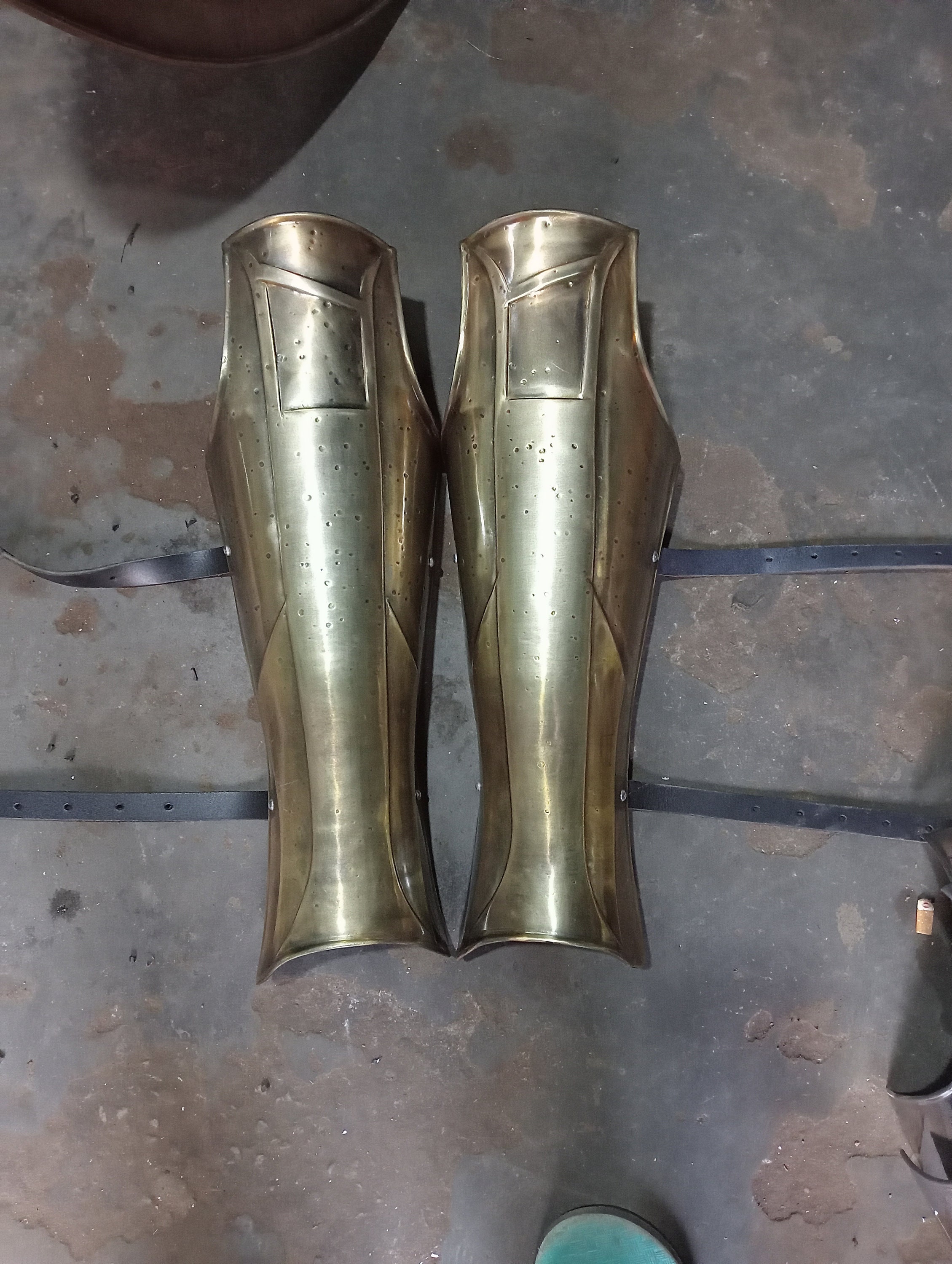 Spartan 300 Leg Guard Medieval Steel Armour Leg Set Antique - Etsy