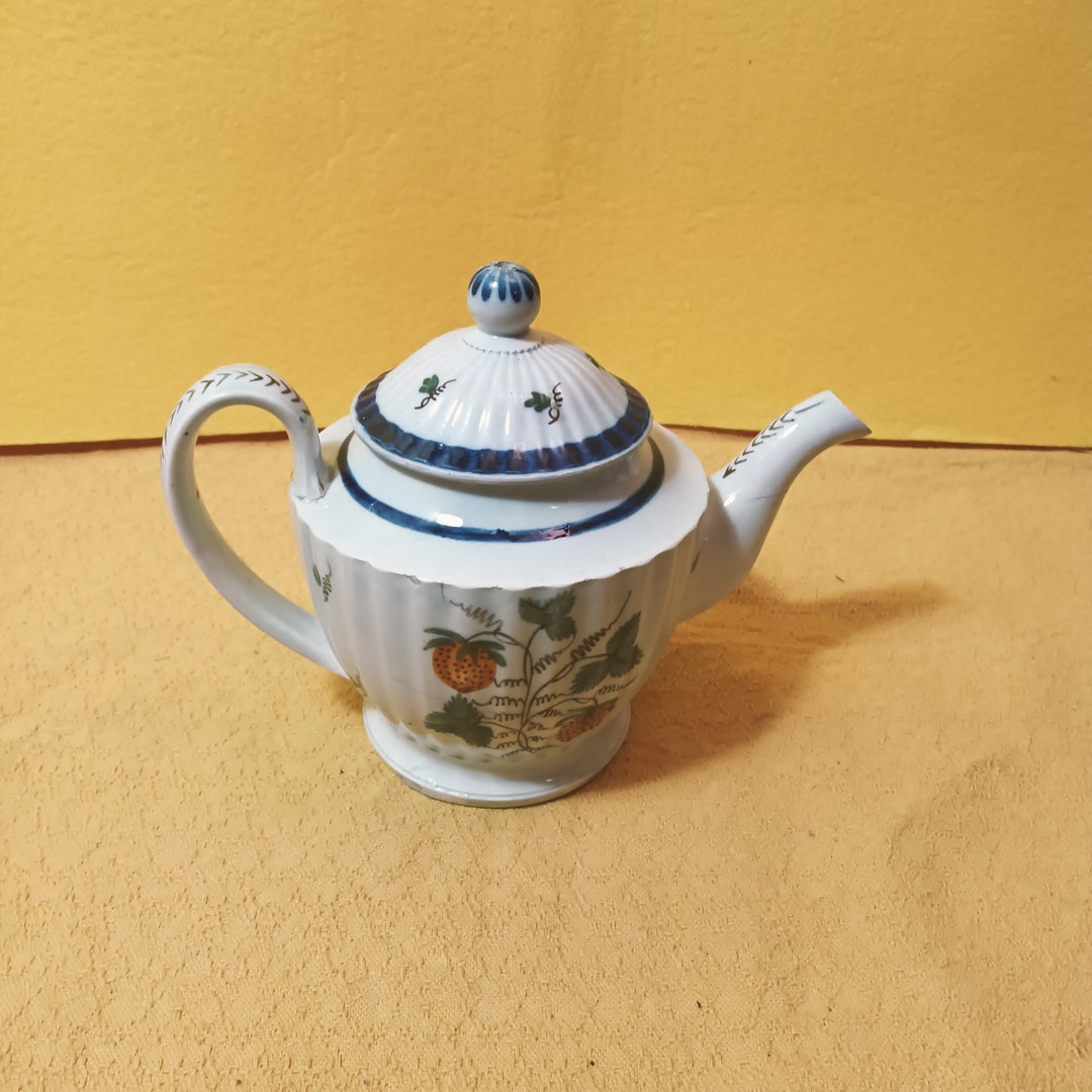 Antique Hand Painted Ceramic Porcelain Teapot Decorative Collectible - Etsy