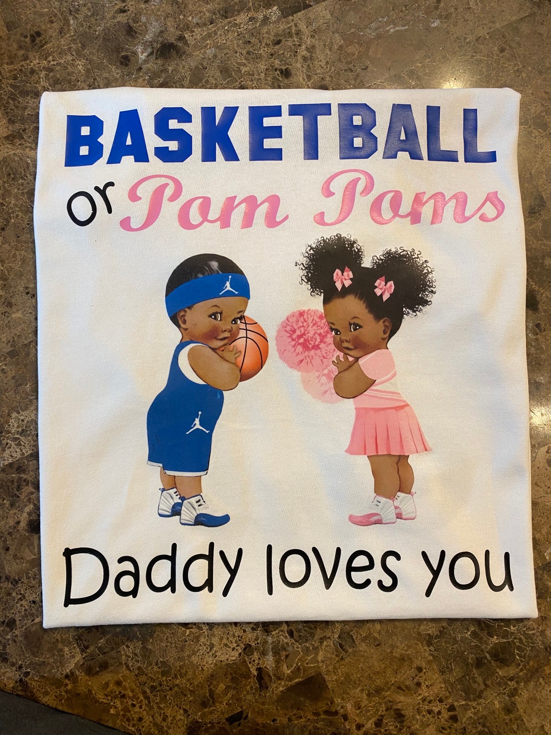 Basketball or Pom Poms / Gender Reveal / Tshirt / Mommy / Daddy ...
