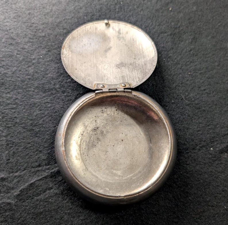 Vintage Powder Puff Box W/ 3" Hinged Flip Lid Scroll Top Fair Condition ...