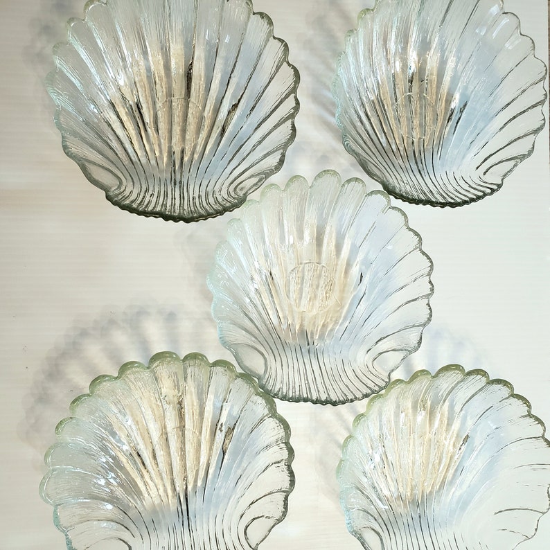 Set of 41 Vintage Clamshell Glass Bowls Textured Scalloped FREE SHIP - Etsy