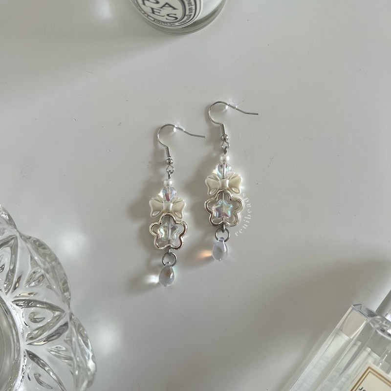 Aesthetic Earrings - Etsy