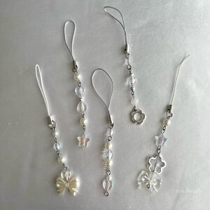 Simple Phone Charm Dainty Keychains, White Pearl Simple Coquette Y2k ...