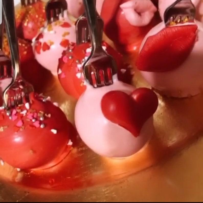 Valentine's Day Cake Pop - Etsy