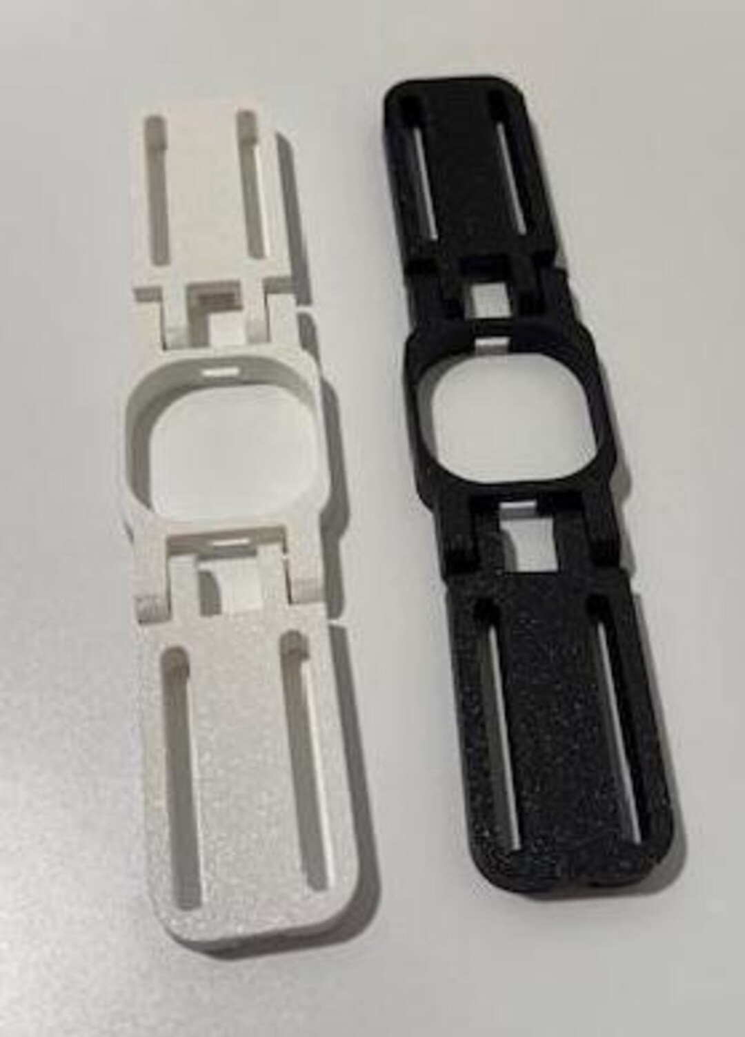 Govee Pro H706 Outdoor Light Mount - Roof Peak Gable Bracket - Hinged ...