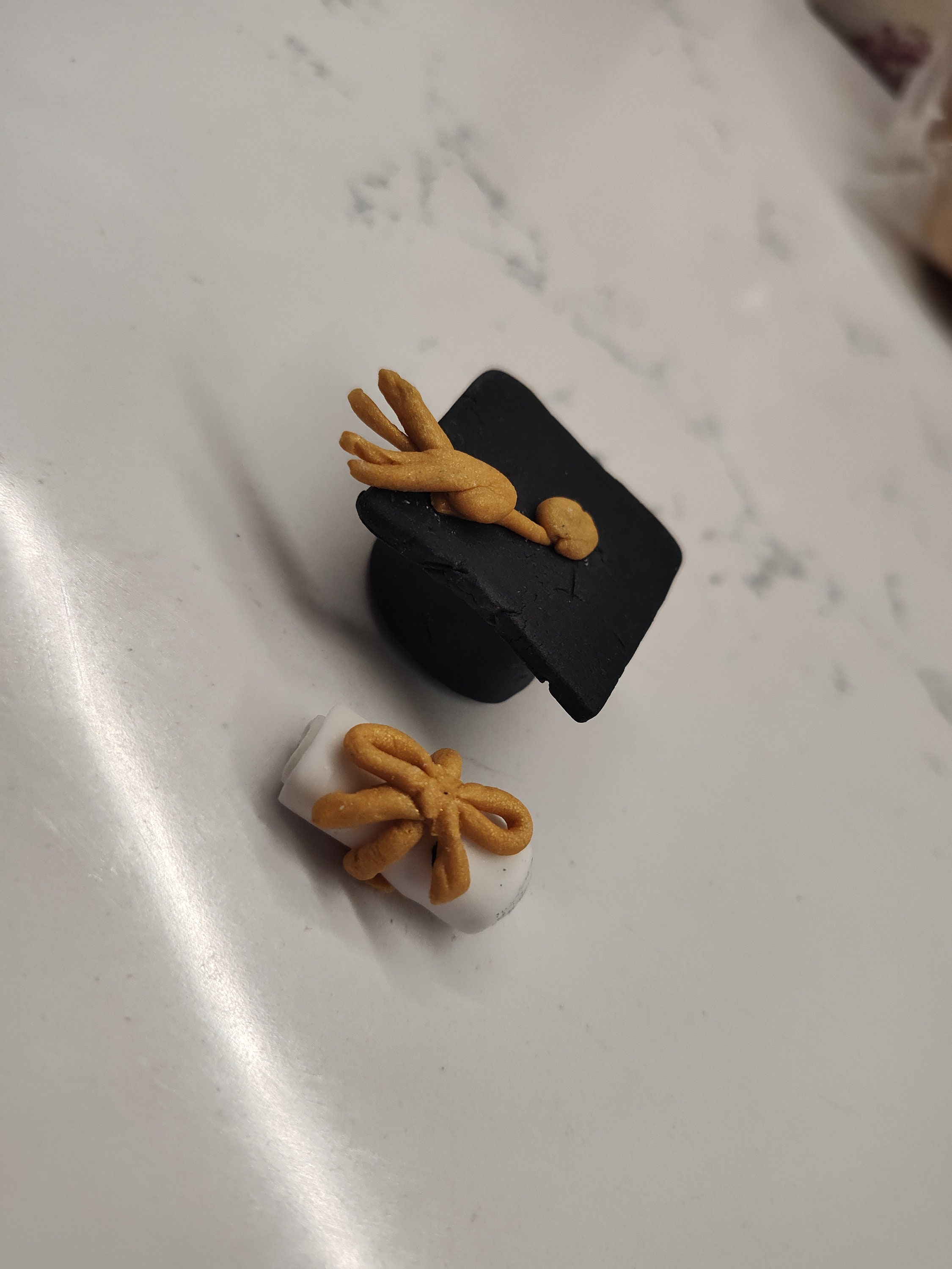 Graduation Cap and Scroll Fondant Topper, Cupcake Topper, Fondant ...