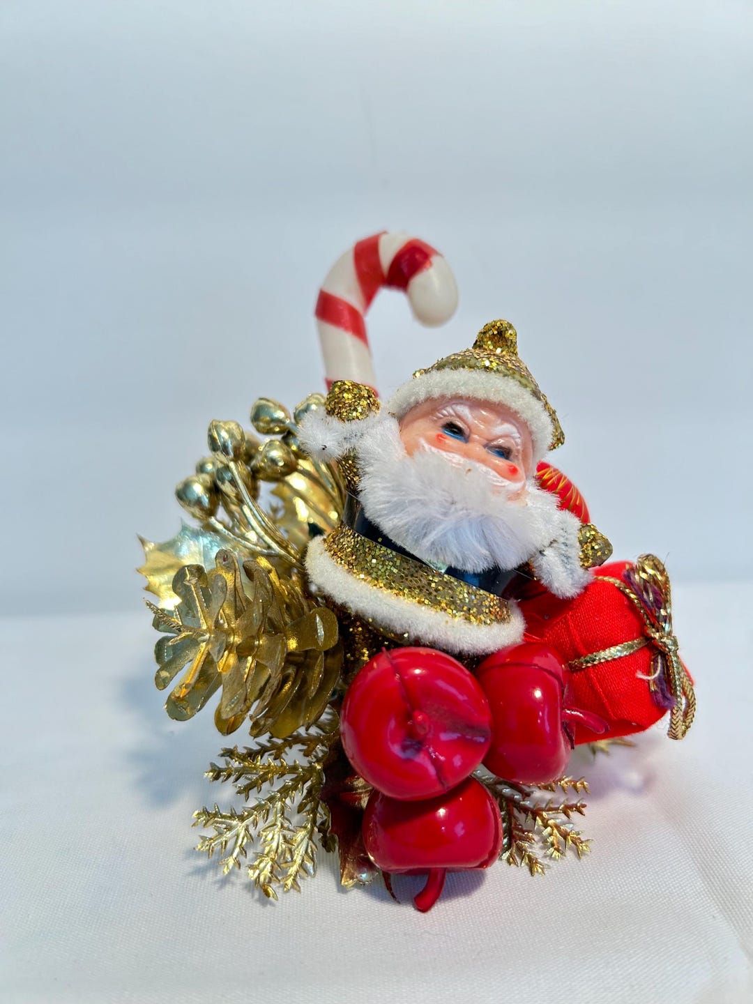 Vintage Santa Red and Gold 4 Floral Present Apples Christmas Decoration ...