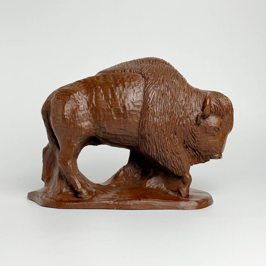 Vintage 1980’s Red Mill Manufactured Resin & Pecan Shell Bison ...