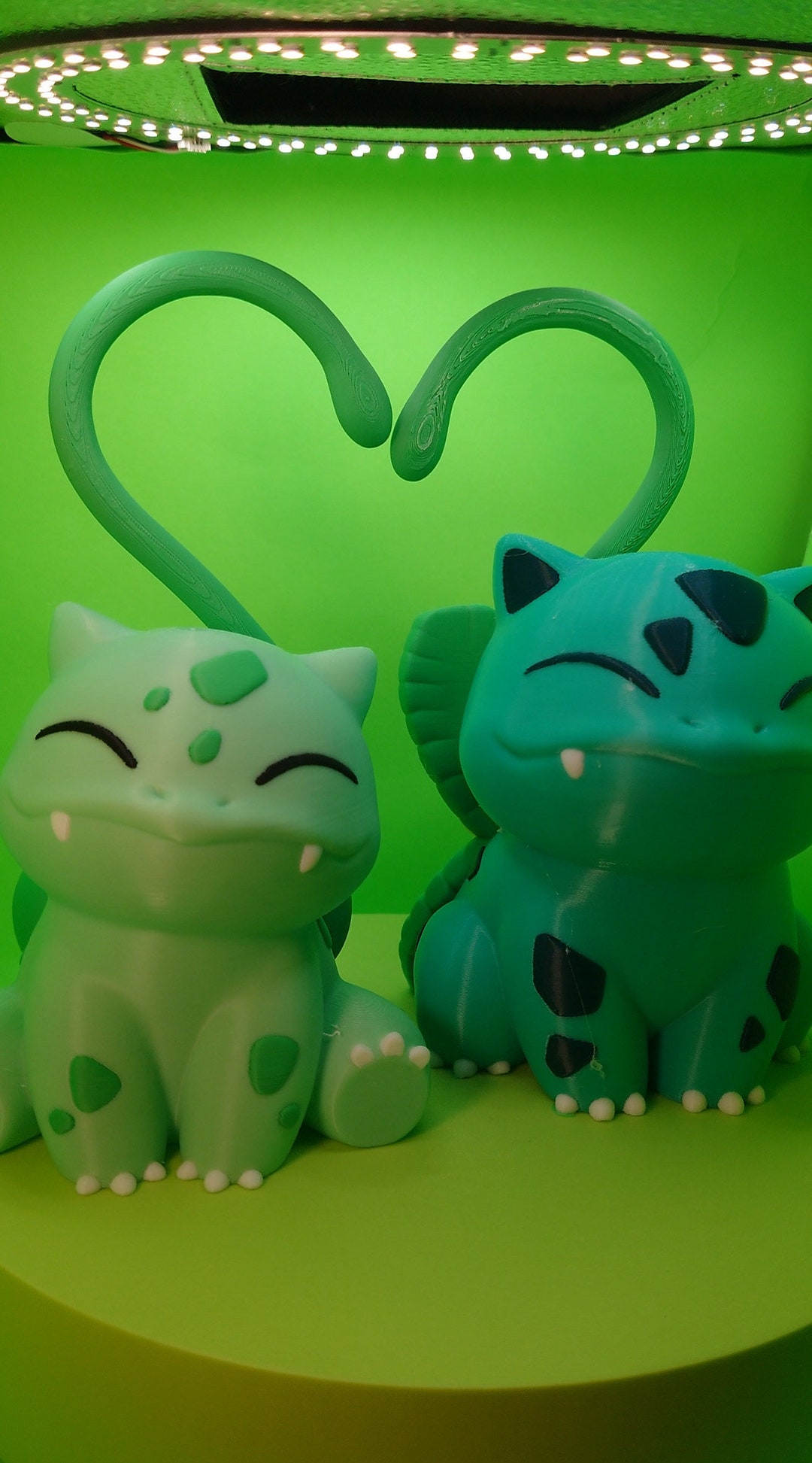 VALENTINE BULBASAUR & IVYSAUR Figurine Model Multiple Sizes Fully ...