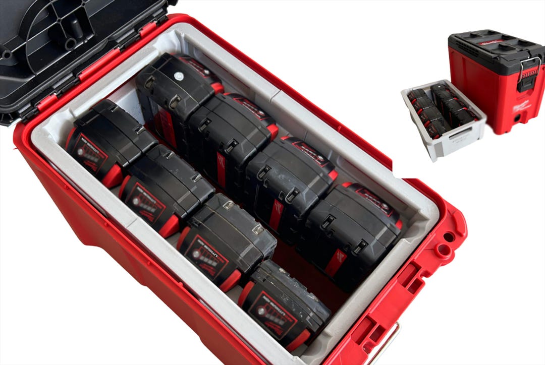 Milwaukee M18 Battery Rack: Packout Compact Tool Box, Holds 4 Batteries ...