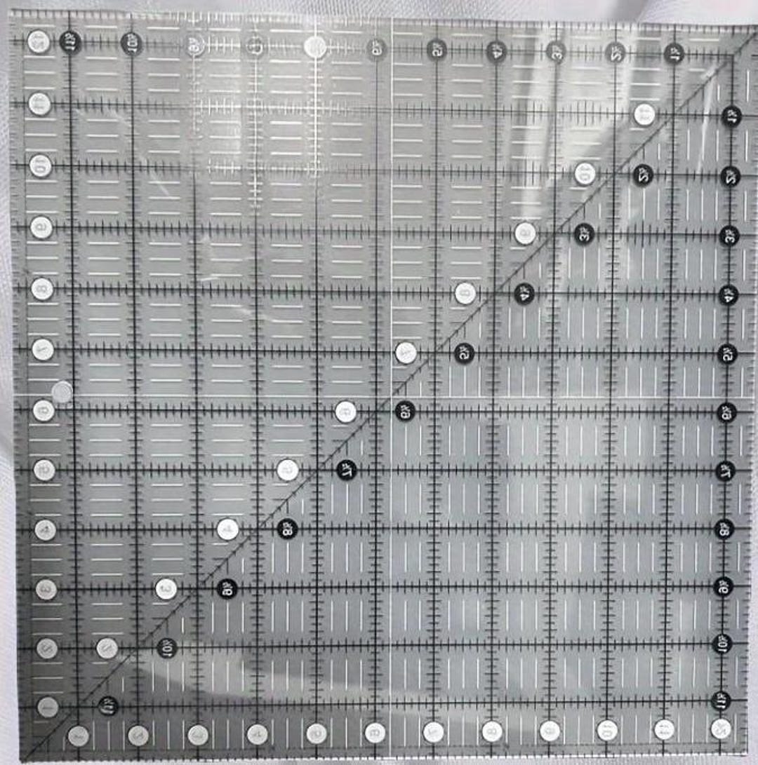 Creative Grids Quilt Ruler, Plastic, Light Gray Black & White Marking ...