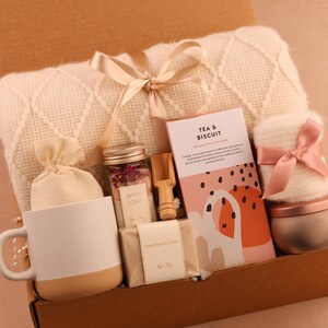 Best Friend Gift Box, Friendship Gift, Friend Birthday Gift, Bestfriend ...