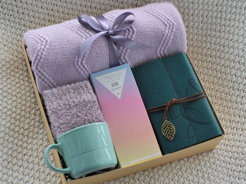 Personalized Gift Box Going Away Gift for Friend Girlfriend - Etsy