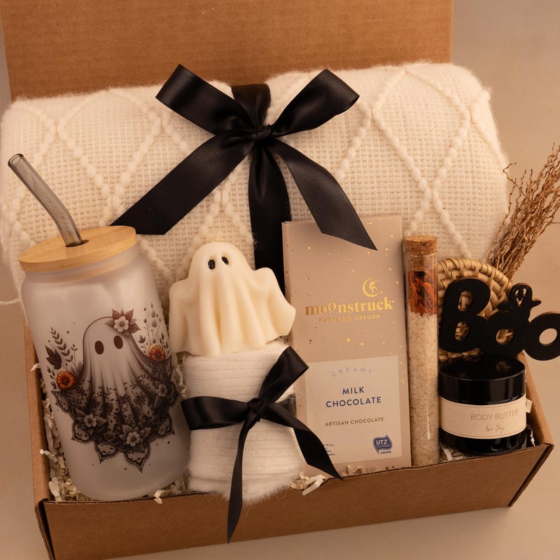 Boo Basket for Girlfriend - Etsy