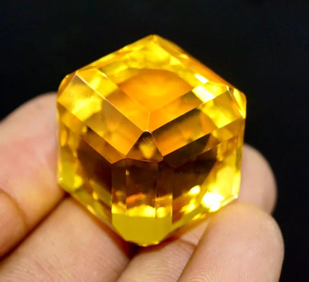 Certified 35 CT. Sapphire Cube Shape Yellow Sapphire Gemstone ,cube ...