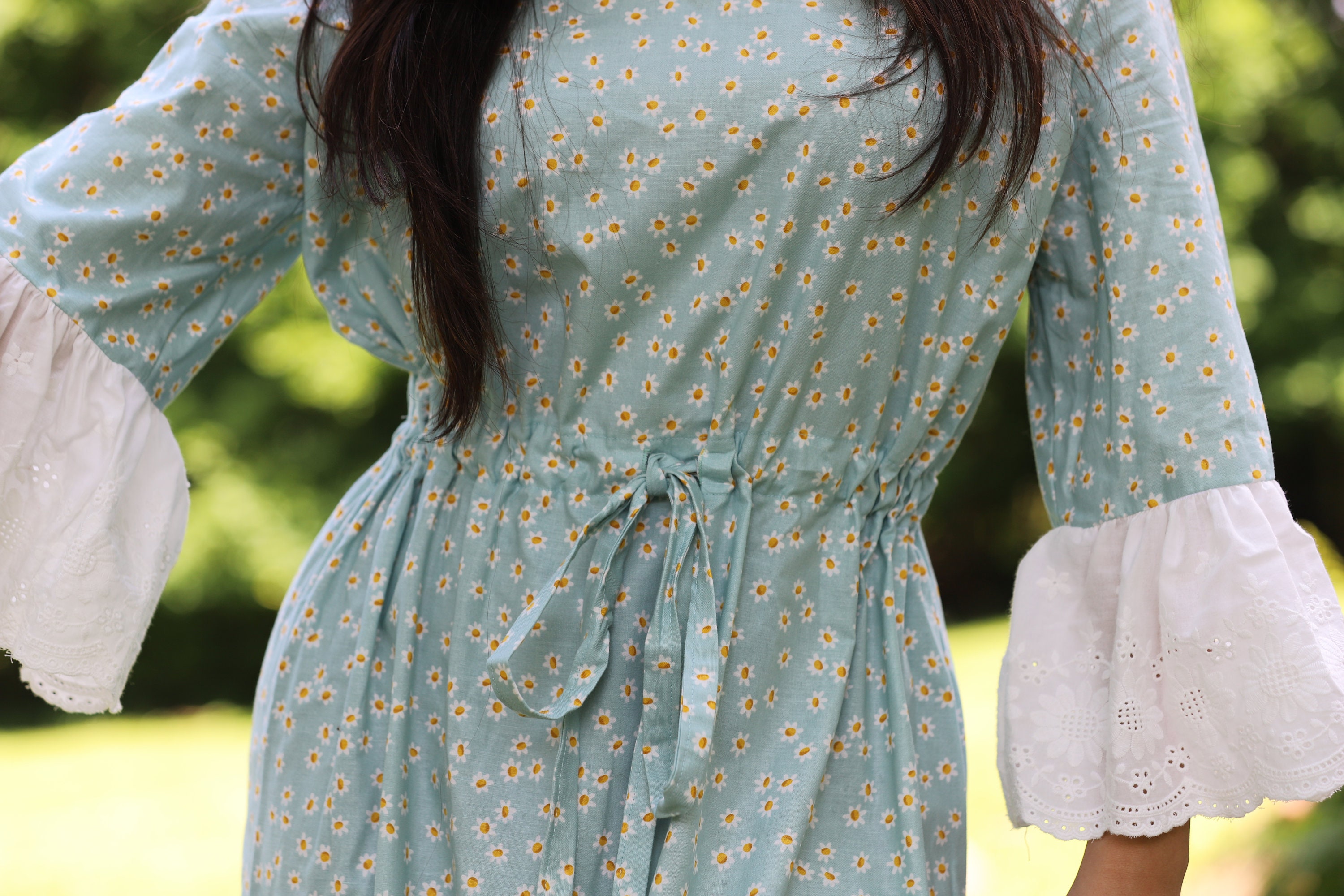 Prairie Dress Cotton Lace Ruffles Calico Theprairiedress Pullover V ...