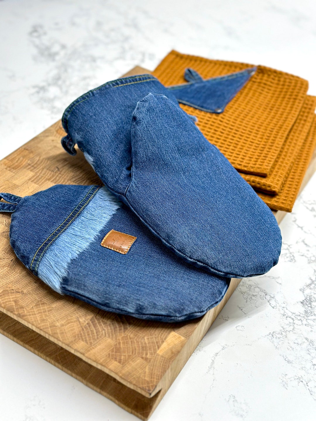 Farmhouse Kitchen Decor - Denim Oven Mitt, Pot Holder & 3 Tea Towels ...