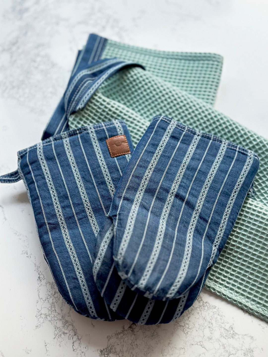 Kitchen Double Oven Mitts, Denim Linen Oven Gloves, Elegant Cooking ...