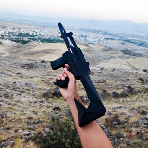 Valorant Singularity Phantom/valorant Cosplay/valorant Skin/original ...