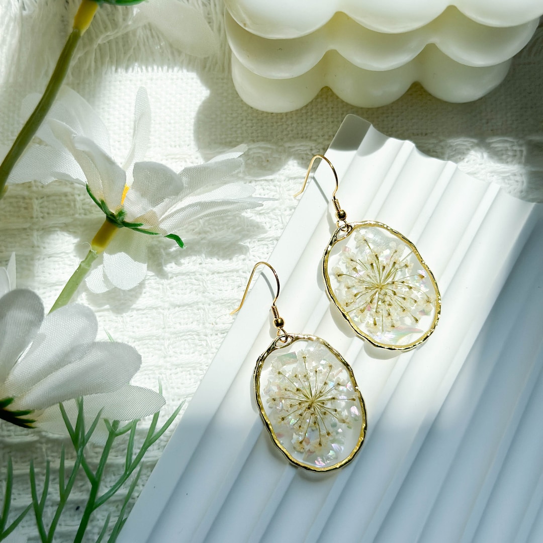 Gold Lace Resin Flower Earrings, Handmade Pressed Real Flower Resin ...