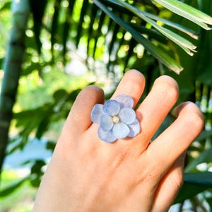 Adjustable Hydrangea Flower Ring, Pressed Flower Pearl Ring, Nature Jewelry, Dired Flower Resin ...
