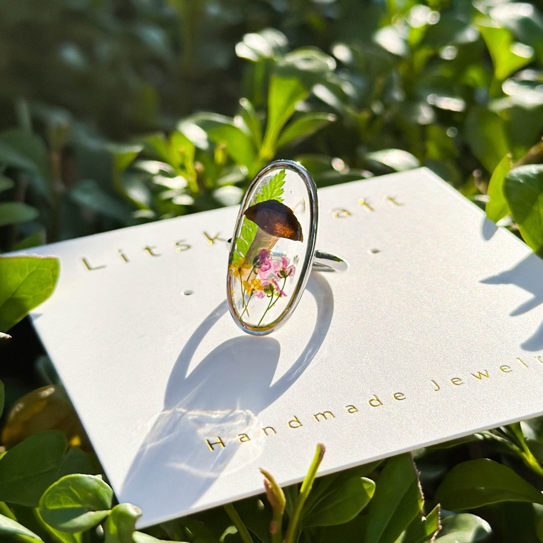 Adjustable Real Mushroom Flower Ring, Handmade Pressed Flower Ring ...