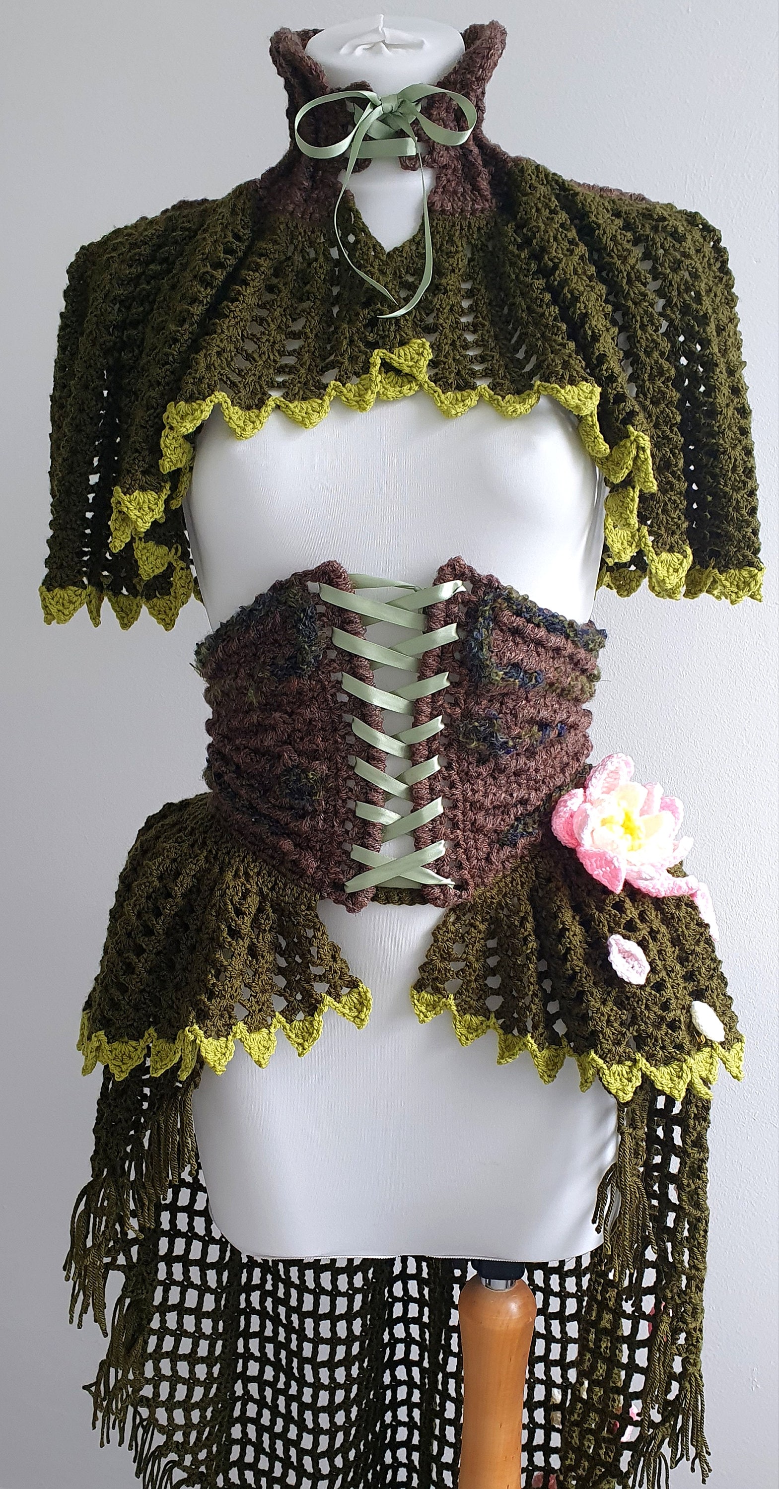 Ekho Set Crochet PATTERN Bundle - Corset Belt, Skirt, Bustle, Capelet ...