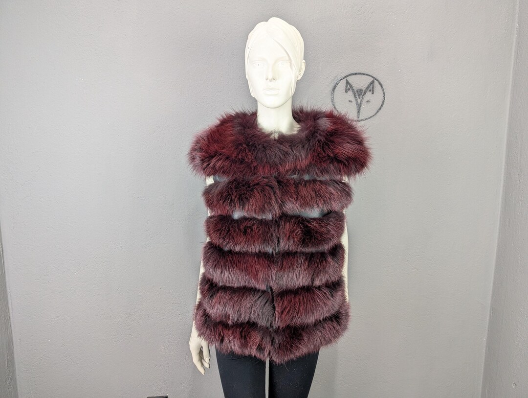 Real Fox Fur Vest: Burgundy Leather Details, Collarless Women's Outfit ...
