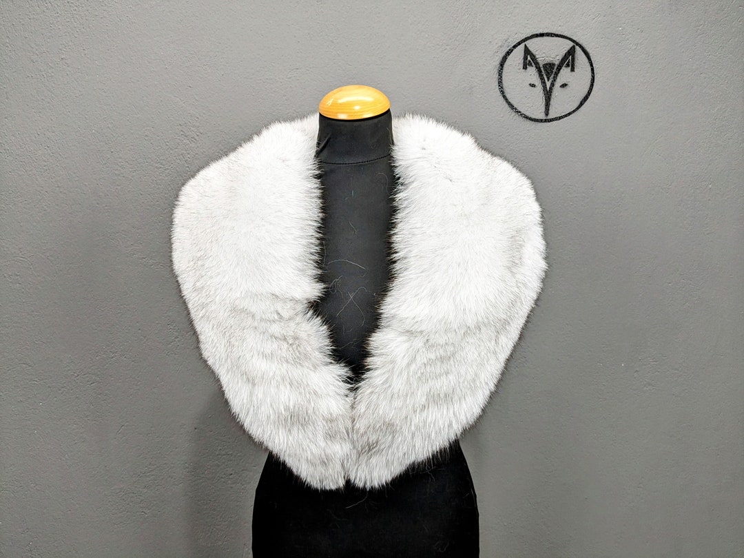 Large Fox Fur Collar: White Silver Blue Tones, Handmade in Greece - Etsy