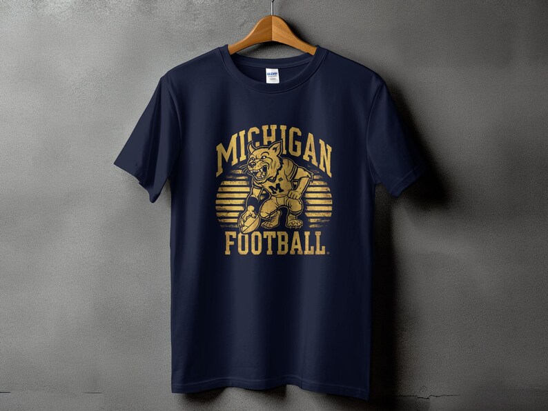 Retro Michigan Football Shirt, Vintage Michigan Football Tee, Ann Arbor ...