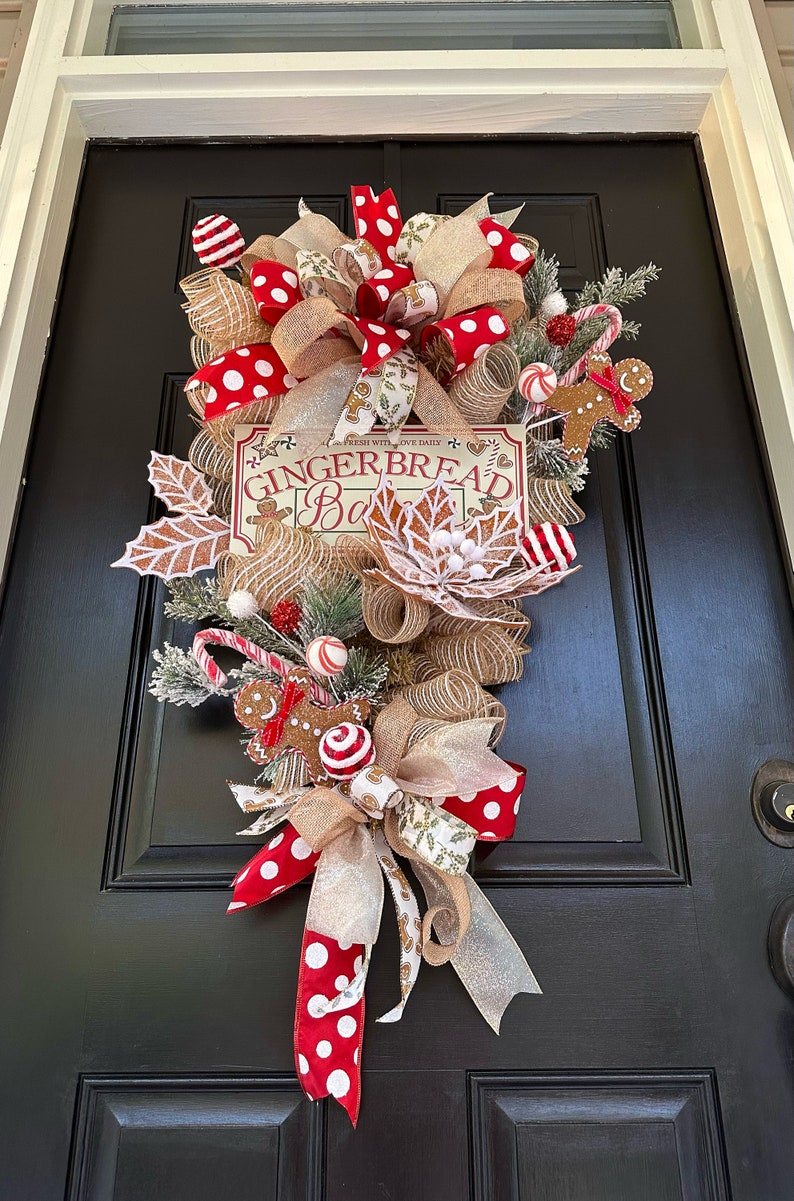 Gingerbread Bakery and Poinsettia Holiday Door Swag; Gingerbread ...