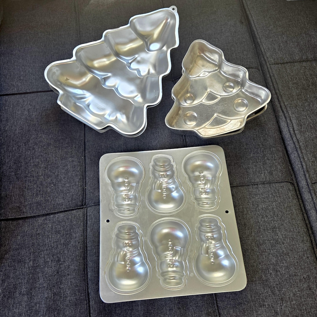 Vintage 80s Winter Holiday Wilton Cake Pans: Your Choice, Christmas ...
