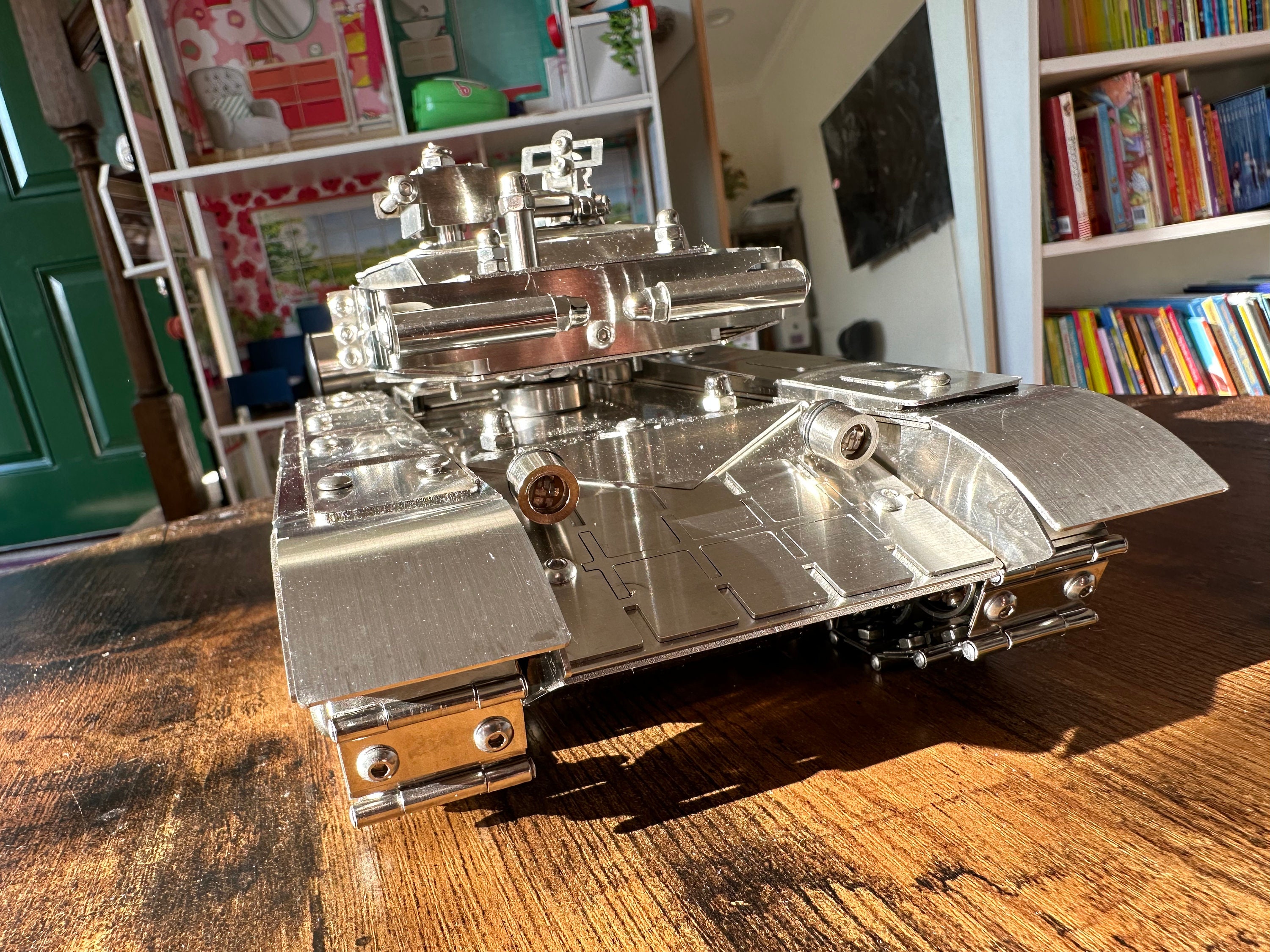 Handmade Fancy Stainless Steel Heavy Sophisticated Tank Model Tank With ...